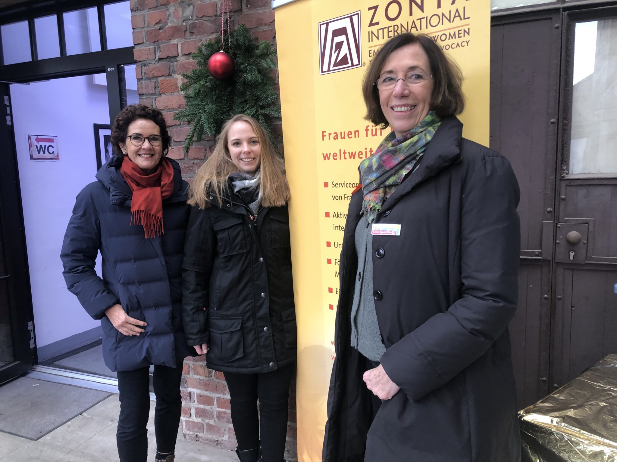 Dezember 2022: Das war Weihnachten in Tüten - Zonta Krefeld am Rhein